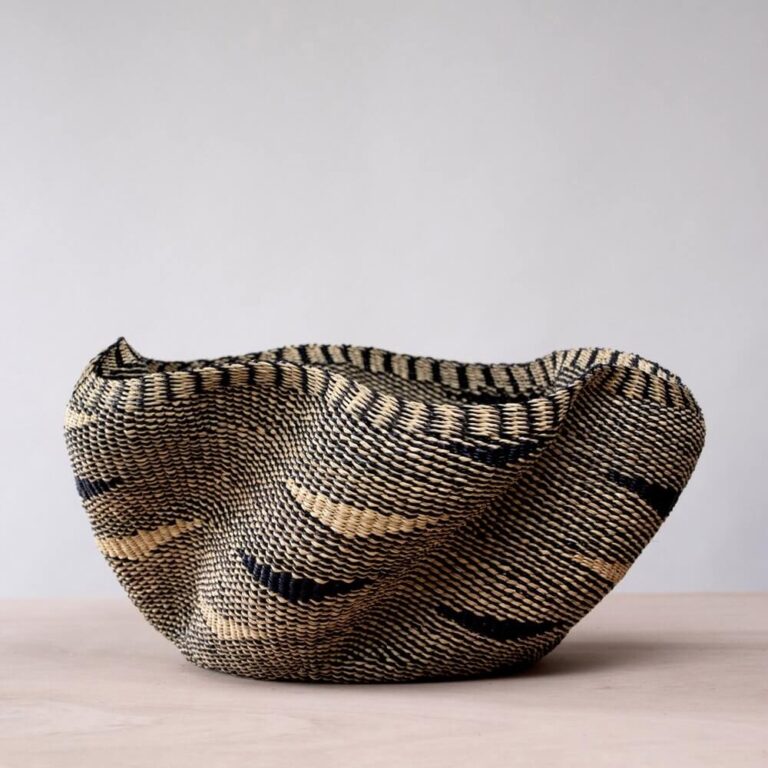 45 Vibrant African Baskets to Quickly Beautify Any Room
